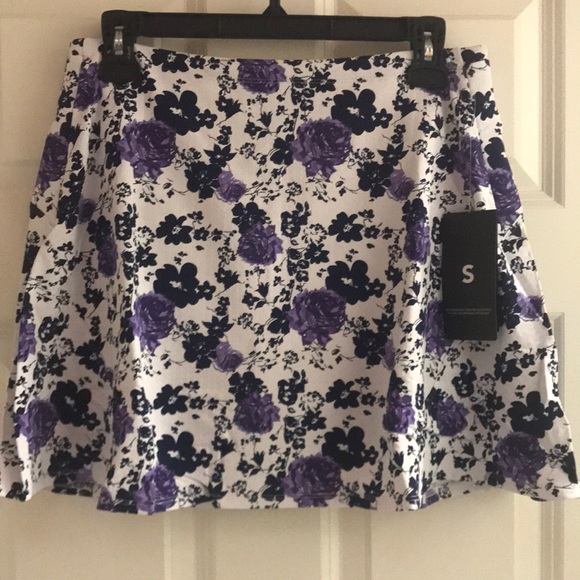 IBKUL | Shorts | Ibkul Golftennisathleticathleisure Skort Nwt | Poshmark